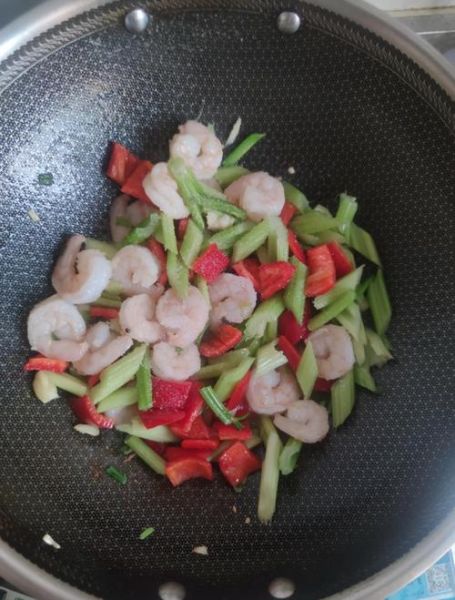 炒虾仁怎么炒才嫩_炒虾仁作文怎么写-第3张图片-山城妙识 炒虾仁怎么炒才嫩_炒虾仁作文怎么写-第3张图片-山城妙识