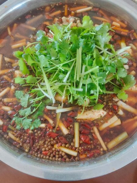 麻辣豆腐鱼火锅怎么做_麻辣豆腐鱼火锅底料配方-第2张图片-山城妙识