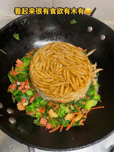 鱼面怎么炒好吃_鱼面炒什么配菜最香-第1张图片-山城妙识