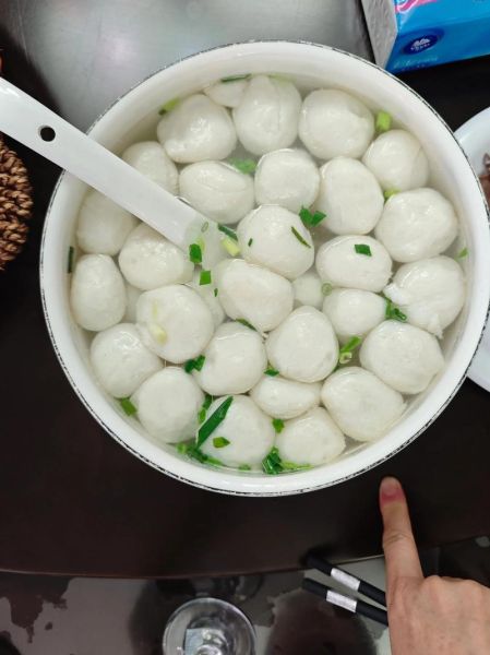 鱼圆怎么做好吃_鱼圆的做法大全视频-第2张图片-山城妙识