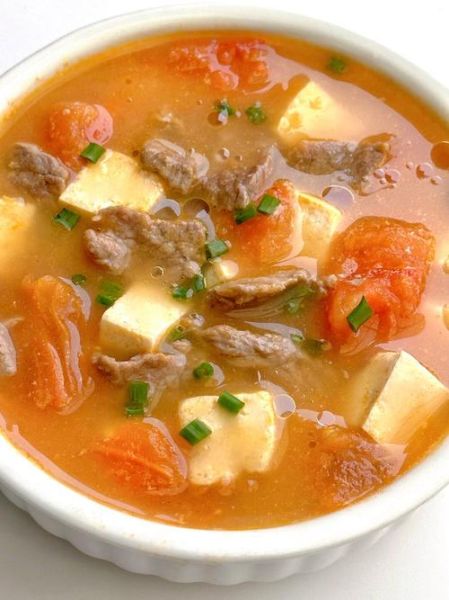 西红柿牛肉怎么炖才嫩_西红柿牛肉汤的做法窍门-第1张图片-山城妙识