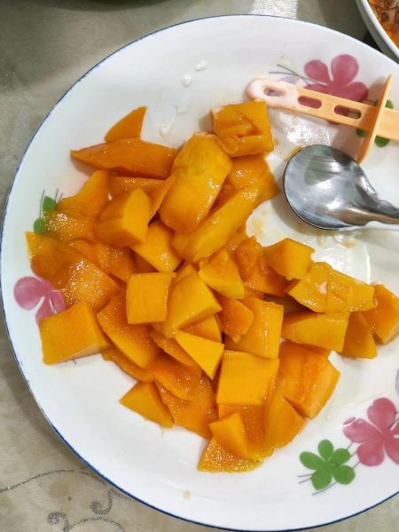 酸奶雪糕怎么做_酸奶雪糕需要冷冻多久-第3张图片-山城妙识