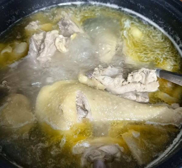 老母鸡汤怎么炖下奶_下奶老母鸡汤做法-第2张图片-山城妙识