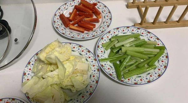 酸泡菜怎么腌制_酸泡菜腌制多久可以吃-第3张图片-山城妙识