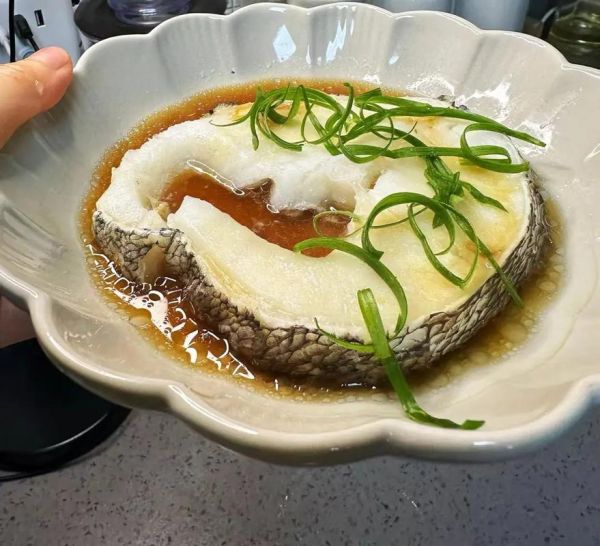 银鳕鱼蒸多久_蒸银鳕鱼最佳时间-第2张图片-山城妙识
