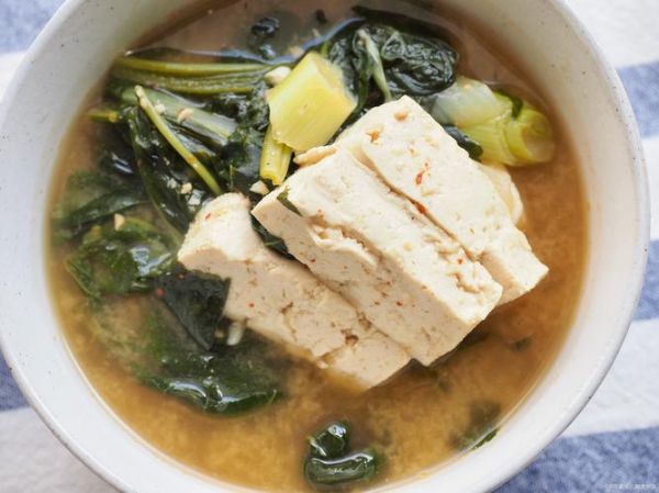 雪里蕻炖豆腐家常做法_雪里蕻炖豆腐怎么做好吃-第1张图片-山城妙识