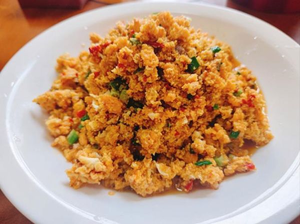 鱼籽炒鸡蛋怎么做_鱼籽炒鸡蛋家常做法-第1张图片-山城妙识