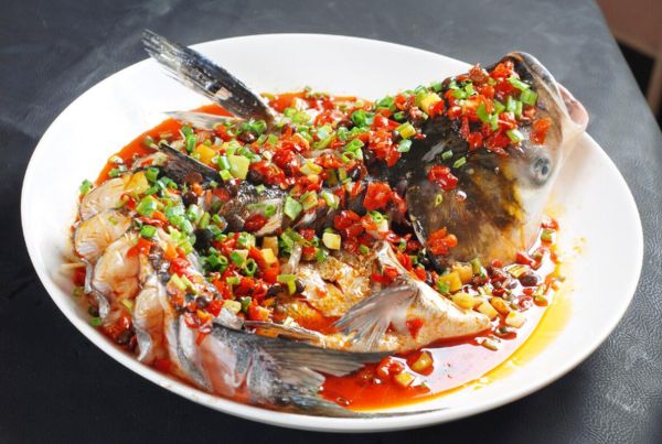 剁椒鱼头怎么做才正宗_老陕说菜剁椒鱼头做法-第3张图片-山城妙识