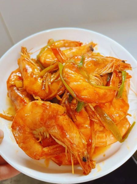 油焖大虾怎么做_家常油焖大虾的做法窍门-第1张图片-山城妙识