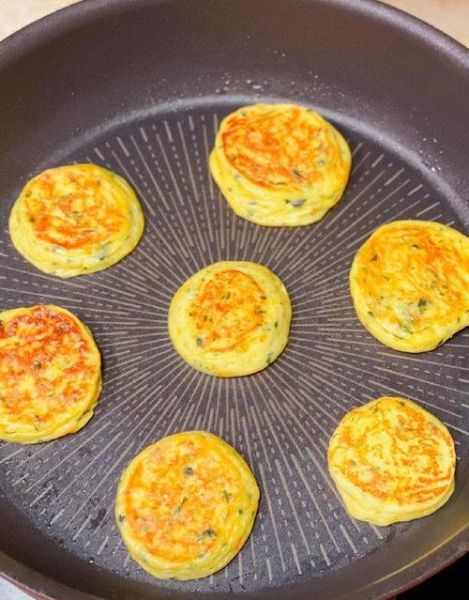 土豆饼早餐怎么做_土豆饼怎样外酥里嫩-第3张图片-山城妙识