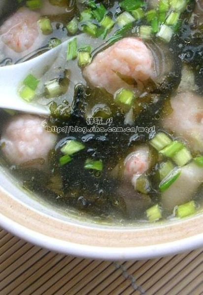 虾丸鸡皮汤怎么做_虾丸鸡皮汤的家常做法-第1张图片-山城妙识