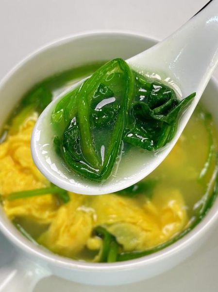 菠菜汤怎么做才好喝_菠菜汤不涩的秘诀-第1张图片-山城妙识 菠菜汤怎么做才好喝_菠菜汤不涩的秘诀-第1张图片-山城妙识