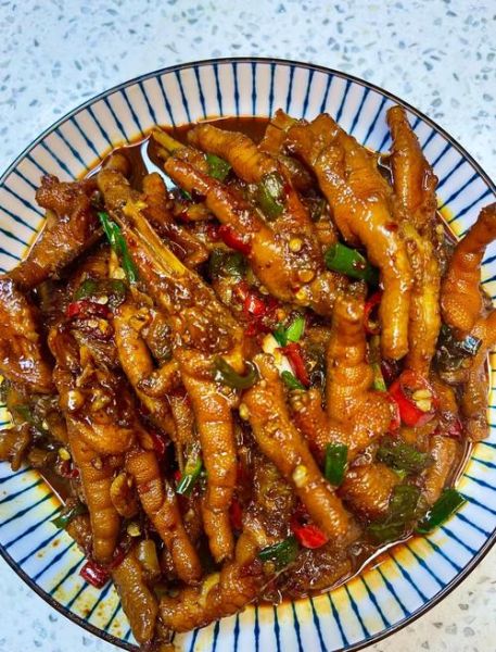 鸡爪怎么做好吃_家常鸡爪做法大全-第1张图片-山城妙识