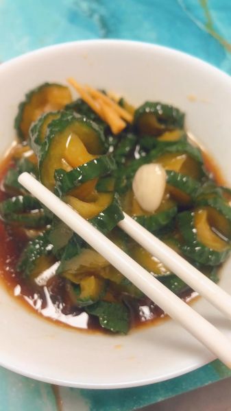 蛇皮黄瓜怎么切_蛇皮黄瓜做法大全-第2张图片-山城妙识