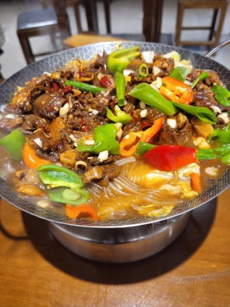 过年煮大锅肉怎么做_大锅肉做法大全-第2张图片-山城妙识