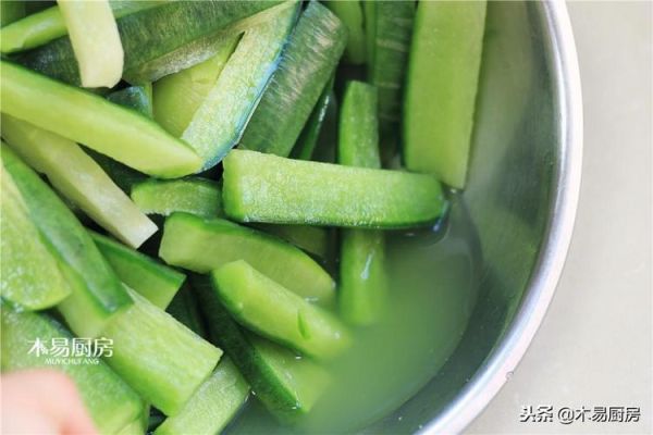 青萝卜凉拌怎么做_青萝卜凉拌用焯水吗-第3张图片-山城妙识 青萝卜凉拌怎么做_青萝卜凉拌用焯水吗-第3张图片-山城妙识