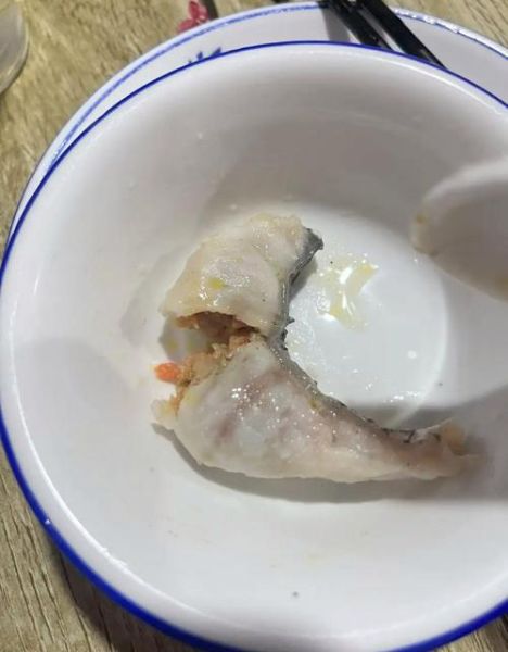 鱼肉馅饺子用什么鱼好_鱼肉饺子馅怎么调才嫩-第3张图片-山城妙识