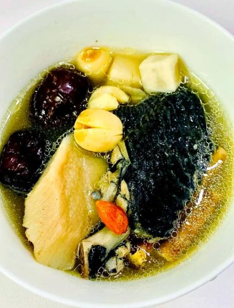 五指毛桃煲鸡汤配什么药材_五指毛桃煲鸡汤最佳药材搭配-第2张图片-山城妙识 五指毛桃煲鸡汤配什么药材_五指毛桃煲鸡汤最佳药材搭配-第2张图片-山城妙识