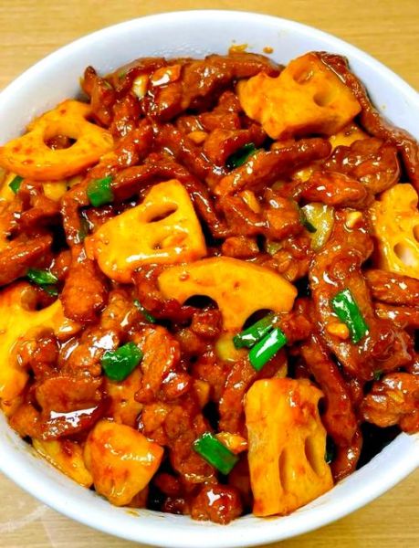 莲藕炒肉怎么炒_莲藕炒肉的家常做法-第1张图片-山城妙识 莲藕炒肉怎么炒_莲藕炒肉的家常做法-第1张图片-山城妙识