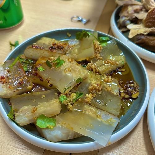 皮冻的营养价值_皮冻吃多了有什么危害-第3张图片-山城妙识