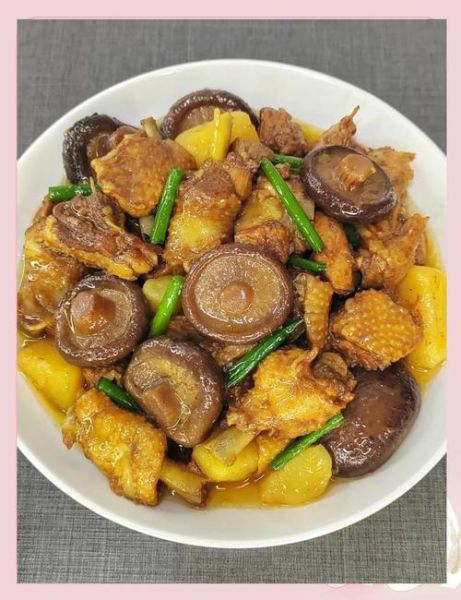 鲜香菇炖鸡汤的做法_鲜香菇炖鸡汤的营养价值-第1张图片-山城妙识
