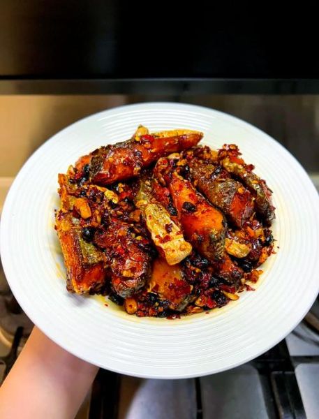 豆豉鱼怎么做_豆豉鱼配料有哪些-第3张图片-山城妙识