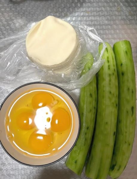 黄瓜鸡蛋饺子馅怎么做_黄瓜鸡蛋饺子馅怎么调好吃-第1张图片-山城妙识