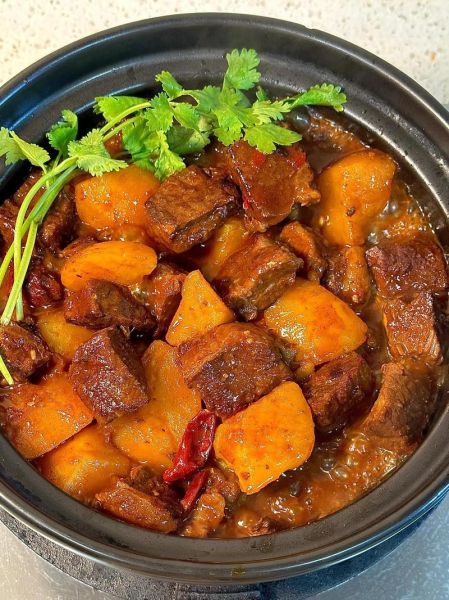 牛肉怎么炖才软烂入味_土豆炖牛肉的正确做法-第1张图片-山城妙识