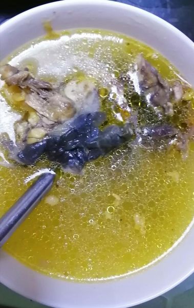 黄甲鱼汤的功效与作用_黄甲鱼汤适合什么人喝-第3张图片-山城妙识 黄甲鱼汤的功效与作用_黄甲鱼汤适合什么人喝-第3张图片-山城妙识