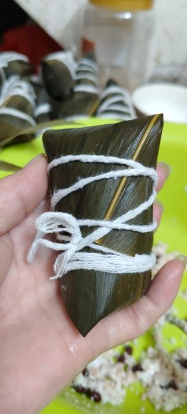 红豆粽子怎么包_红豆粽子要泡多久-第3张图片-山城妙识