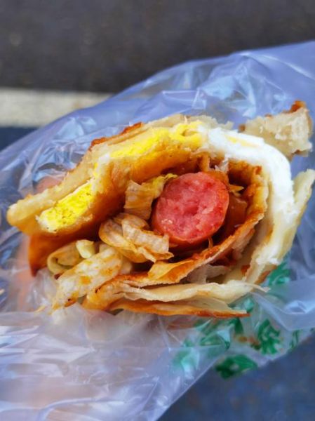 鸡蛋灌饼怎么做_鸡蛋灌饼的做法视频教程-第1张图片-山城妙识