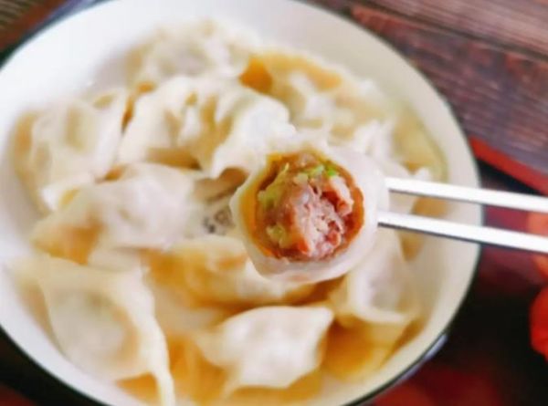 羊肉饺子怎么调馅不膻_羊肉饺子馅怎么做好吃-第3张图片-山城妙识