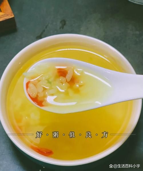 荷叶粥的做法_荷叶粥的功效与禁忌-第3张图片-山城妙识