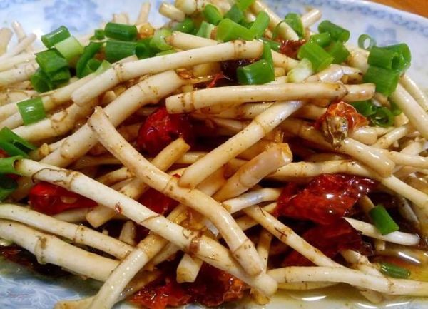 鱼腥草怎么炒好吃_鱼腥草凉拌做法大全-第3张图片-山城妙识