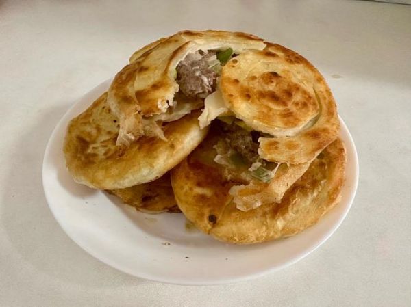 正宗香酥肉饼怎么做_香酥肉饼皮怎么和才酥-第2张图片-山城妙识