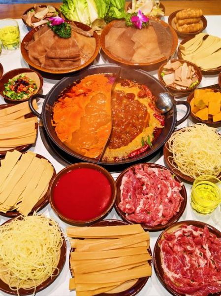 重庆本地人推荐美食_哪些火锅必吃-第1张图片-山城妙识