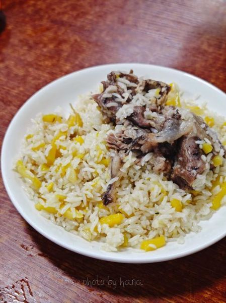 手抓饭用什么米_新疆手抓饭为什么用长粒米-第2张图片-山城妙识