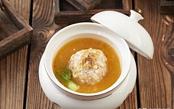 蟹粉狮子头怎么做_正宗蟹粉狮子头做法视频-第2张图片-山城妙识