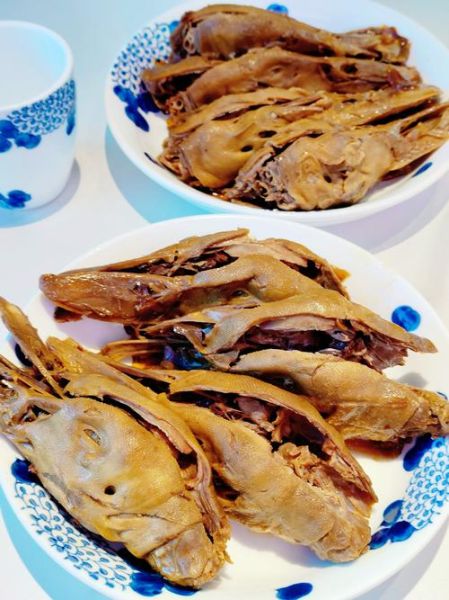 炖鸭头怎么做好吃_鸭头炖多久才入味-第3张图片-山城妙识 炖鸭头怎么做好吃_鸭头炖多久才入味-第3张图片-山城妙识