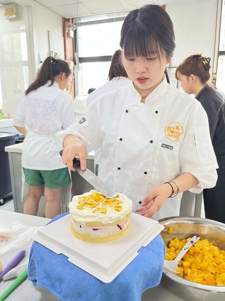 学做蛋糕的学校哪家好_学费多少钱-第1张图片-山城妙识