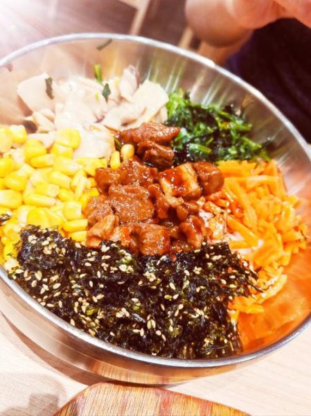 韩式拌饭材料有哪些_正宗韩式拌饭怎么做-第1张图片-山城妙识