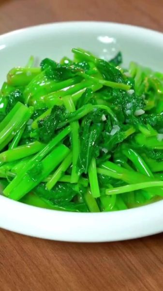 蒜泥空心菜怎么炒好吃_蒜泥空心菜家常做法-第1张图片-山城妙识