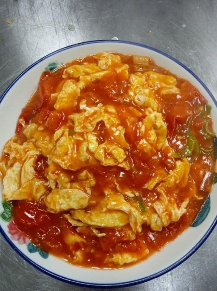 西红柿炒鸡蛋怎么做才好吃_西红柿炒鸡蛋需要哪些材料-第3张图片-山城妙识