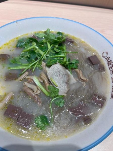 鸭血糯米怎么做_鸭血糯米需要焯水吗-第1张图片-山城妙识