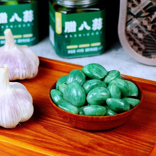 怎样泡腊八蒜又绿又脆_腊八蒜怎么泡才翠绿爽脆-第2张图片-山城妙识