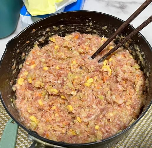 胡萝卜饺子馅怎么做好吃_胡萝卜饺子馅的做法窍门-第1张图片-山城妙识