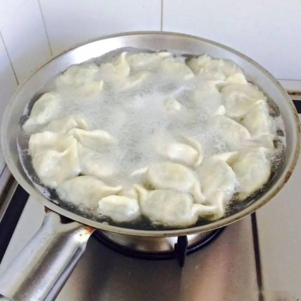 饺子煮多长时间_饺子怎么煮不破皮-第1张图片-山城妙识