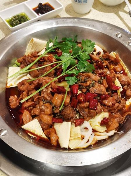 黄焖兔肉怎么做好吃_黄焖兔肉的家常做法-第3张图片-山城妙识 黄焖兔肉怎么做好吃_黄焖兔肉的家常做法-第3张图片-山城妙识