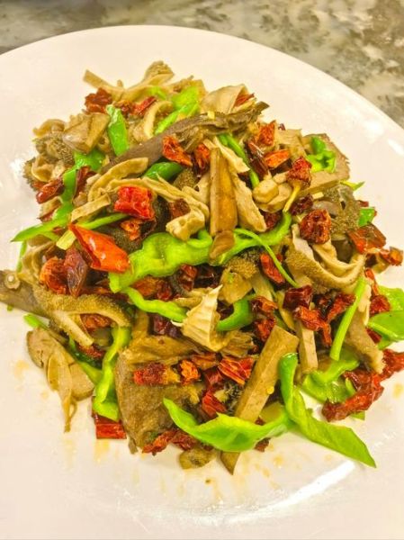 炒羊杂怎么做好吃_炒羊杂去腥技巧-第1张图片-山城妙识 炒羊杂怎么做好吃_炒羊杂去腥技巧-第1张图片-山城妙识