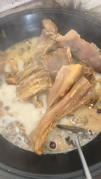 湘西腊肉怎么清洗_湘西腊肉清洗方法-第2张图片-山城妙识 湘西腊肉怎么清洗_湘西腊肉清洗方法-第2张图片-山城妙识